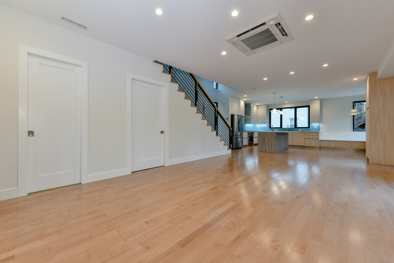 Custom Interiors Exteriors – J FOSTER HOMES